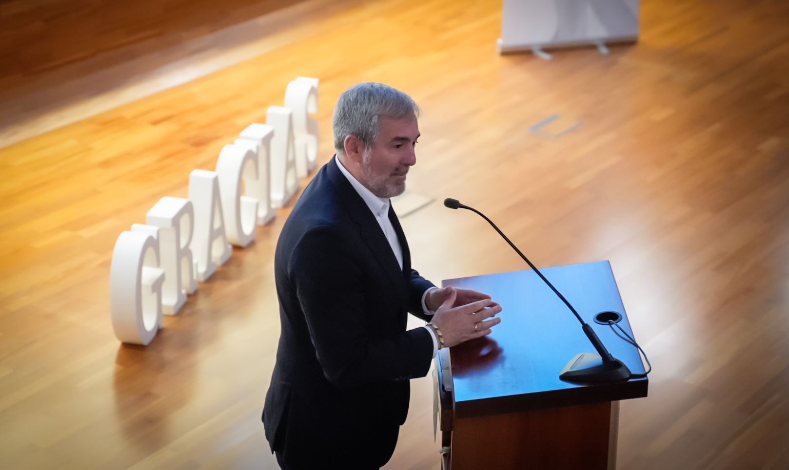 El Hospital Doctor Negrín celebra 25 años de historia en los que ha ...